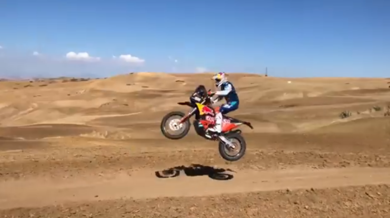 Makar Yurchenko（18）RED BULL MOTO GP ルーキーズカップ選手の練習。 | 動画ライダー